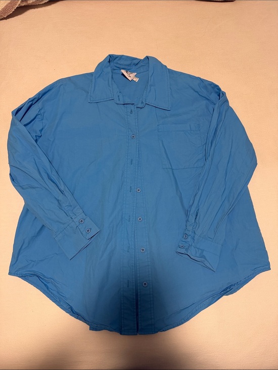 Princess Polly | Other | Princess Polly Bright Blue Buttondown Top ...
